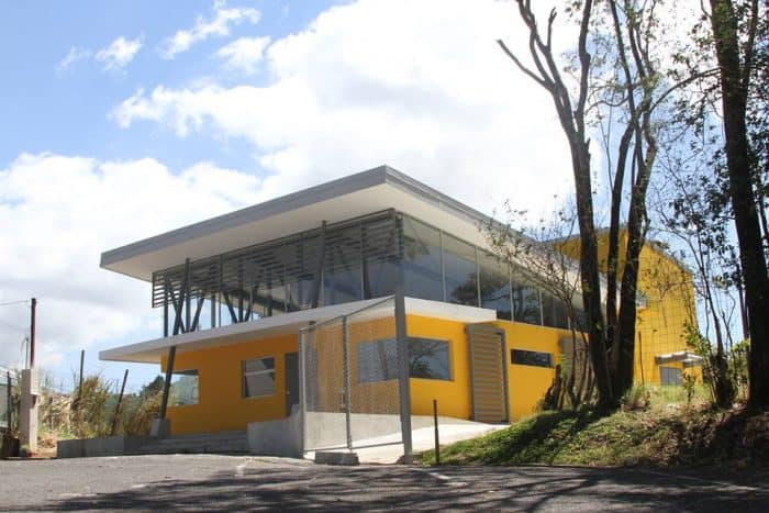 Opera company opens new headquarters