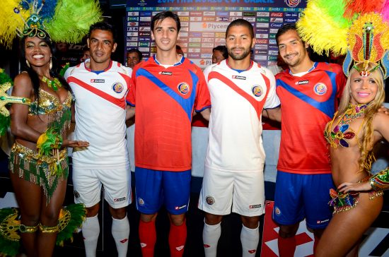 Costa Rica unveils World Cup uniforms