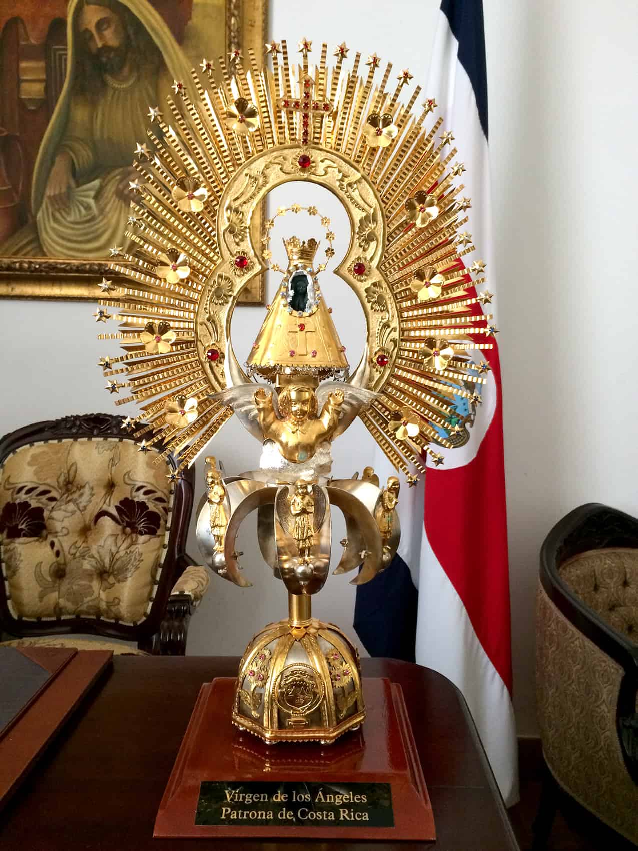Costa Rica's patron saint to be enthroned in the Vatican : The Tico ...