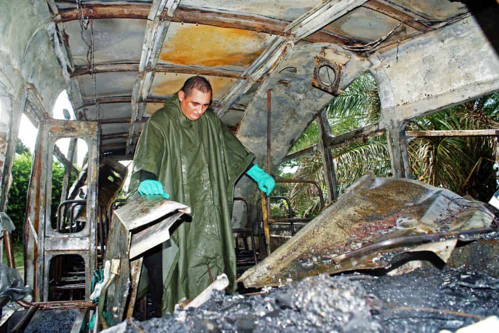 Colombians angry after 32 children killed in bus fire : The Tico Times ...