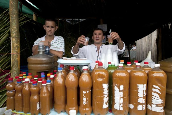 Eat (and drink!) delicious pejibaye at annual Costa Rica festival : The ...