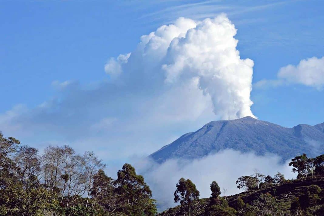 Experts confirm increased activity at Turrialba Volcano