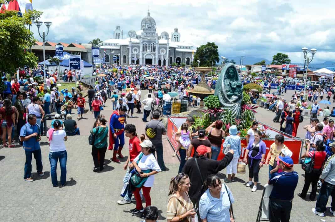 Traditional pilgrimage, Artisans' Fair and other happenings around ...