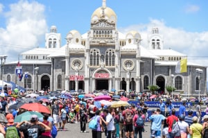 A Visit to Cartago’s Basílica de Nuestra Señora de los Ángeles : The ...
