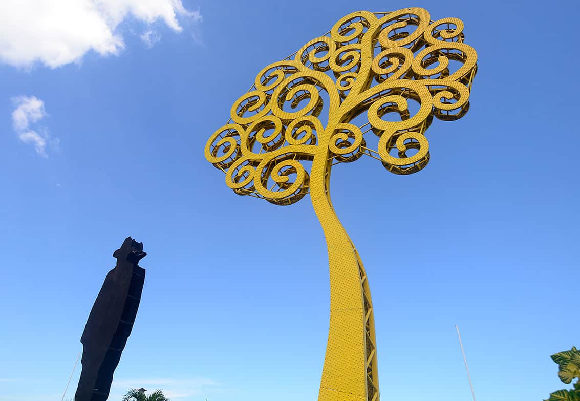 'Trees of Life': Nicaragua capital transformed into first lady's new ...