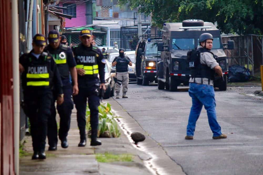 'Safe December' initiative will increase police presence in Costa Rica ...