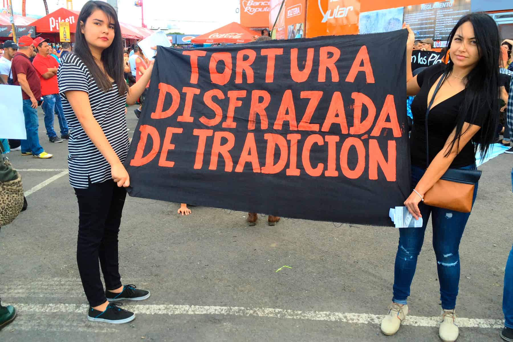 Activists demonstrate against Costa Rica-style bullfights