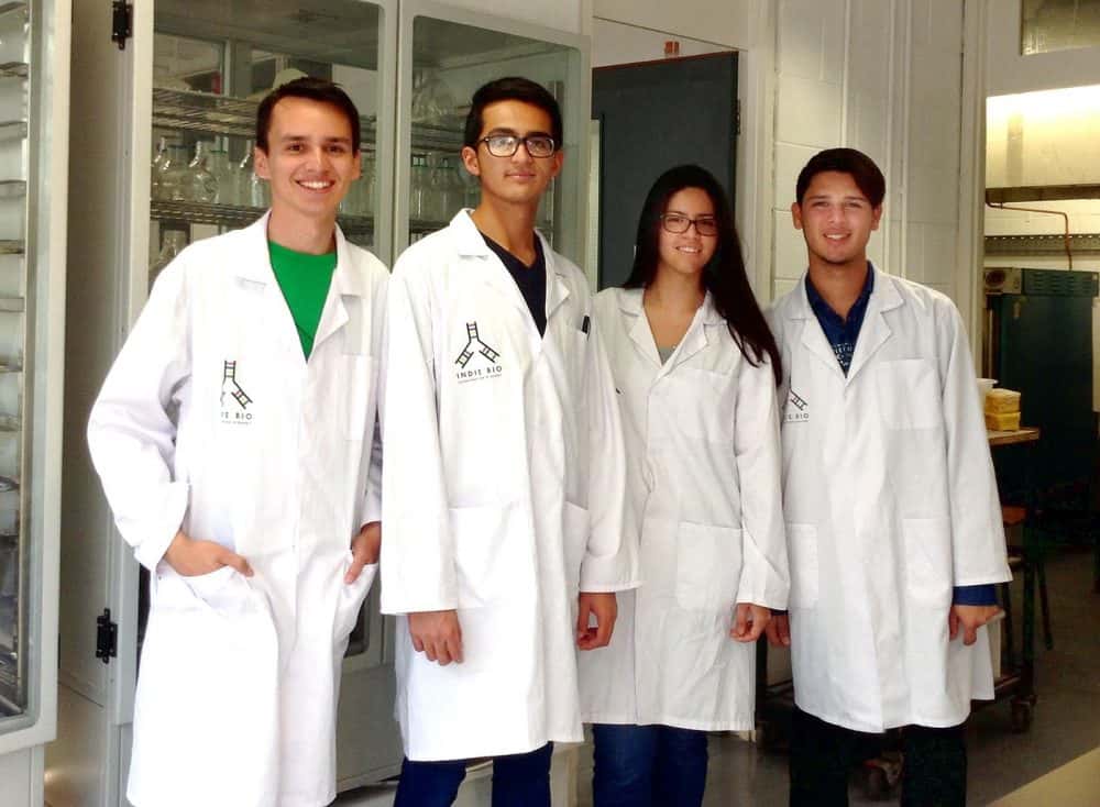 Four Costa Rican scientists' excellent adventure