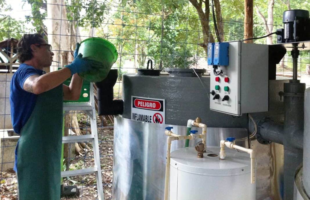 Restaurant grease turned cooking gas for Costa Rica police station