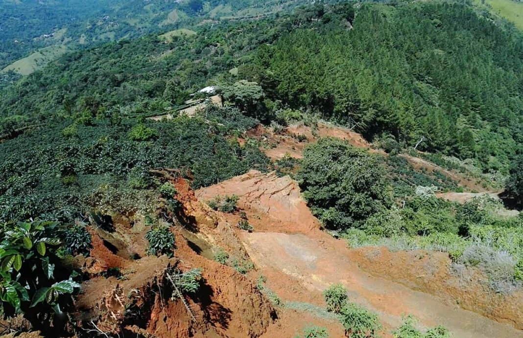 Landslides prompt evacuation of some 80 people in Costa Rica