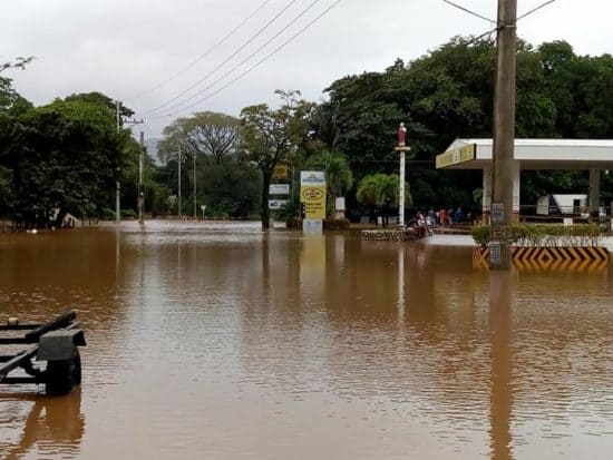 Heavy rains lead to mass floods in the Pacific : The Tico Times | Costa ...