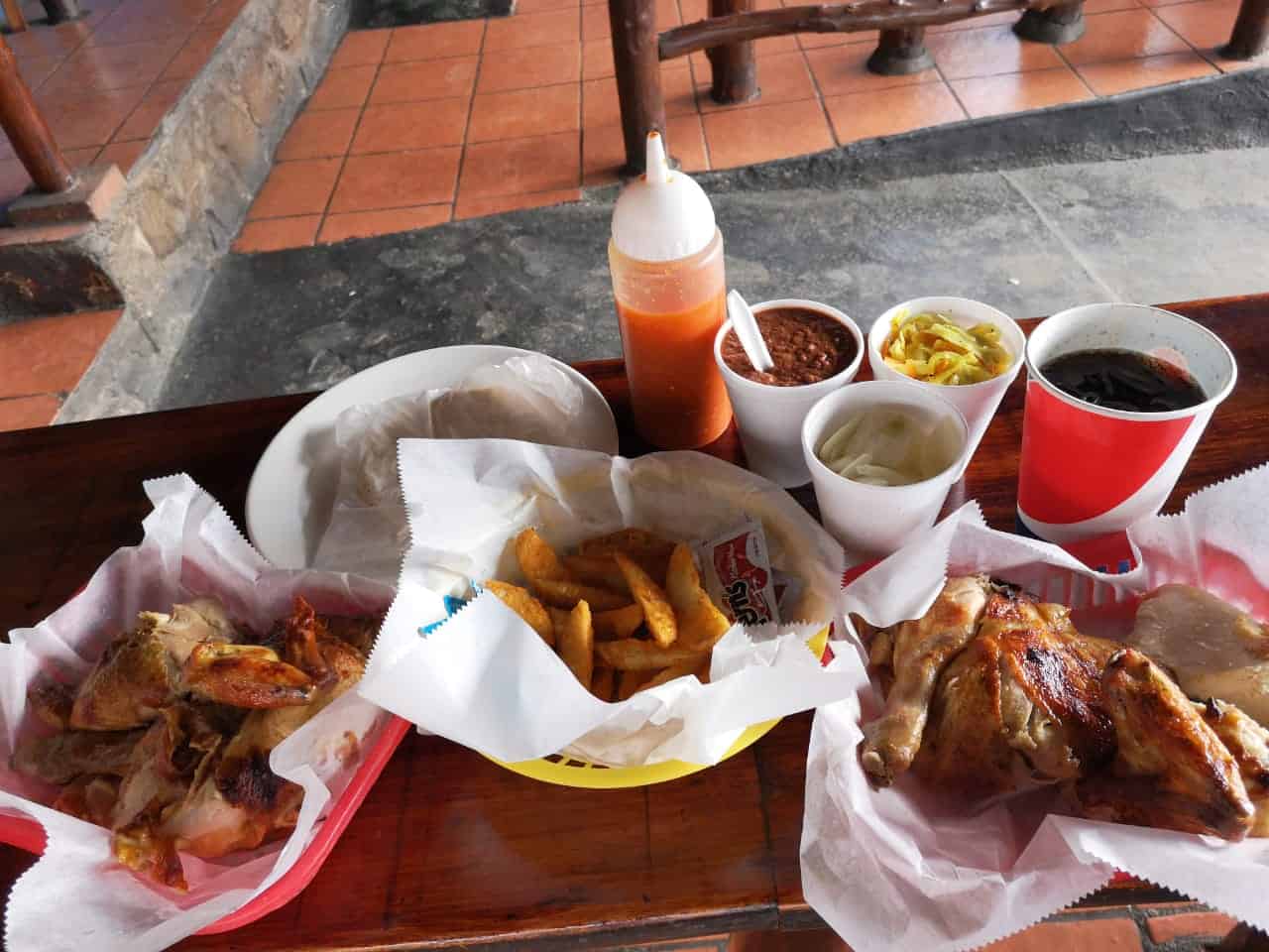 Costa Rica Restaurant: Pollos Male