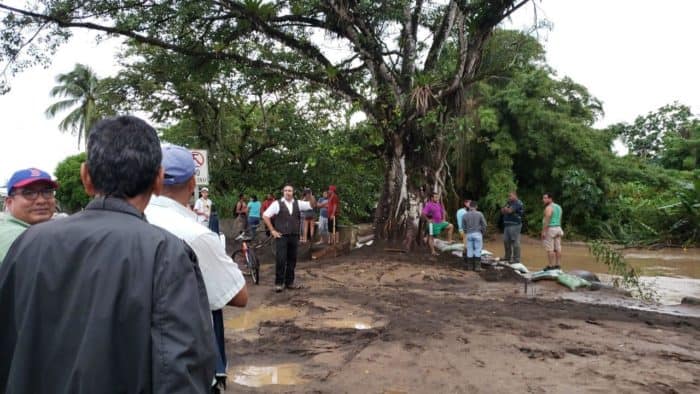 Rain causes flooding, dozens in shelters in northern Costa Rica : The ...