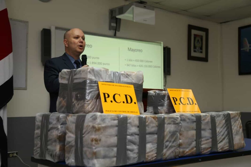 Costa Rican authorities assist in major drug busts : The Tico Times ...
