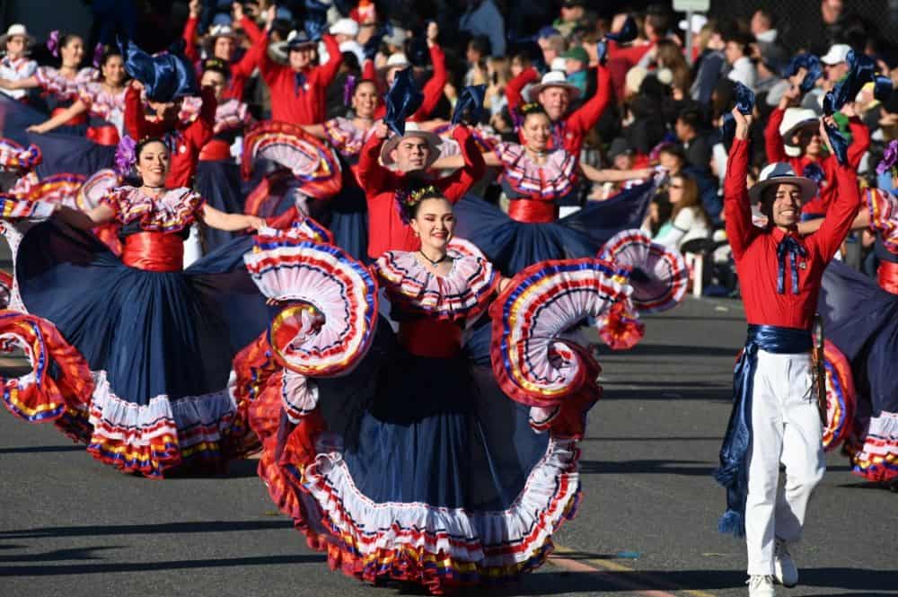 Pic of the Day: The Municipal Band of Zarcero at the Rose Parade : The ...