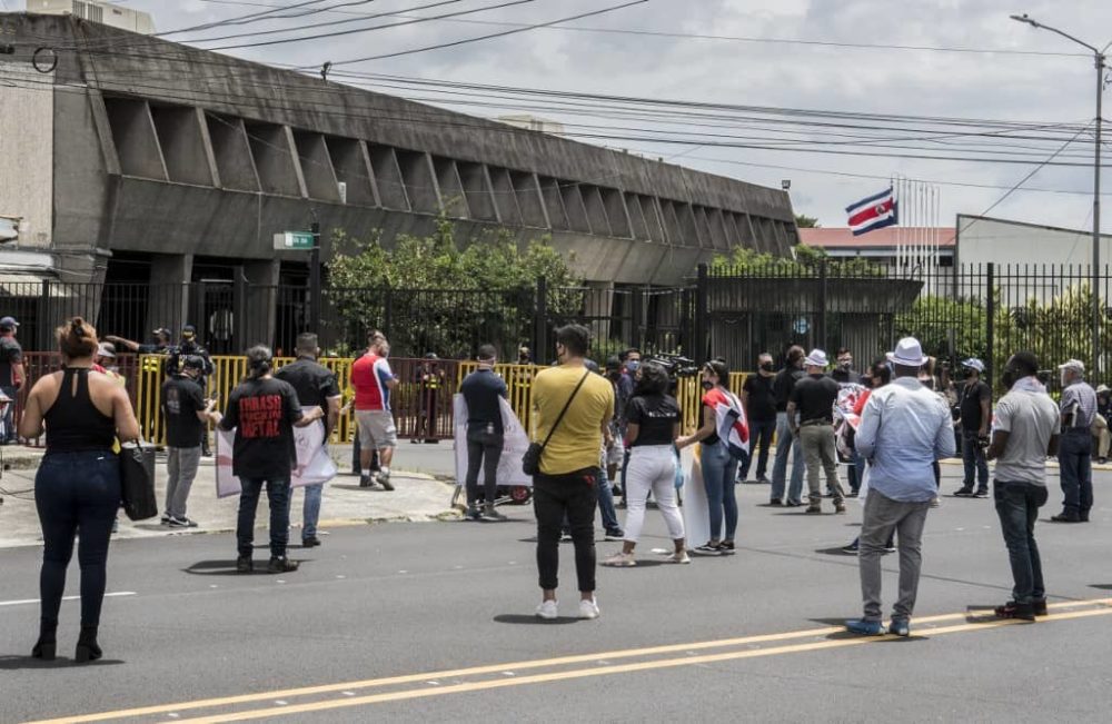 Unions and municipalities protest in Costa Rica against pandemic ...