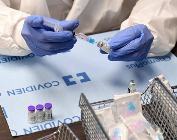 Messenger RNA: How a long-shot idea led to Covid-19 vaccines