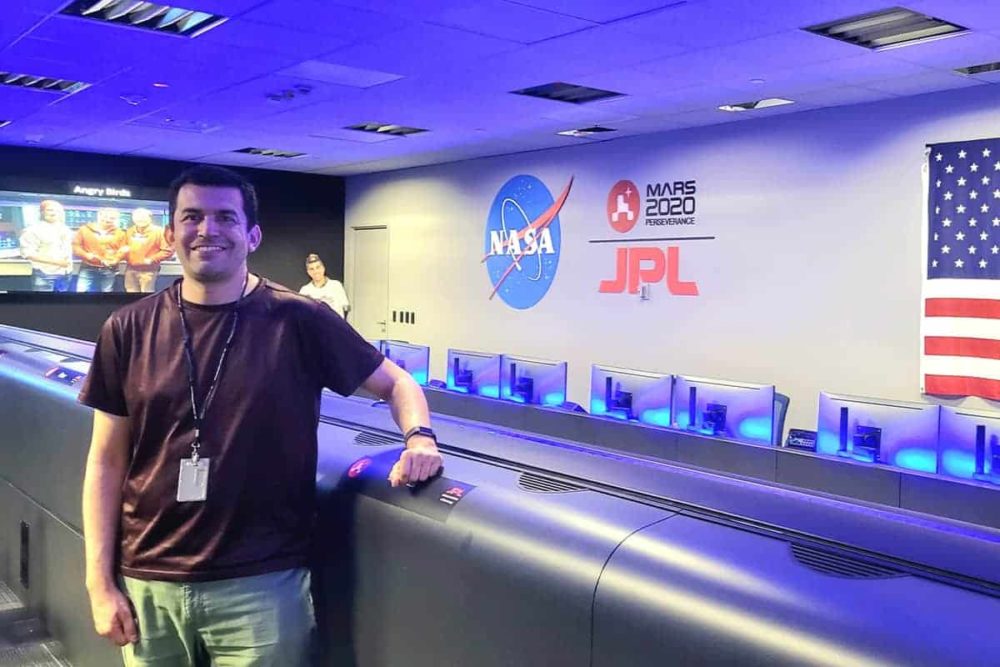 Space Tico: Costa Rica's Mauricio Hess Tells his NASA/JPL Story