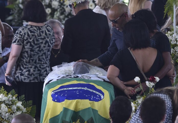 Brazil begins paying final respects to football giant Pele : The Tico ...