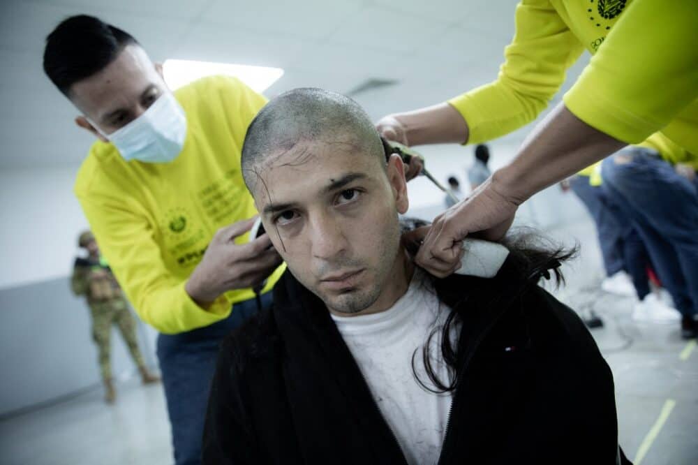 US President Invokes Wartime Law to Send Criminal Gang Members to El ...