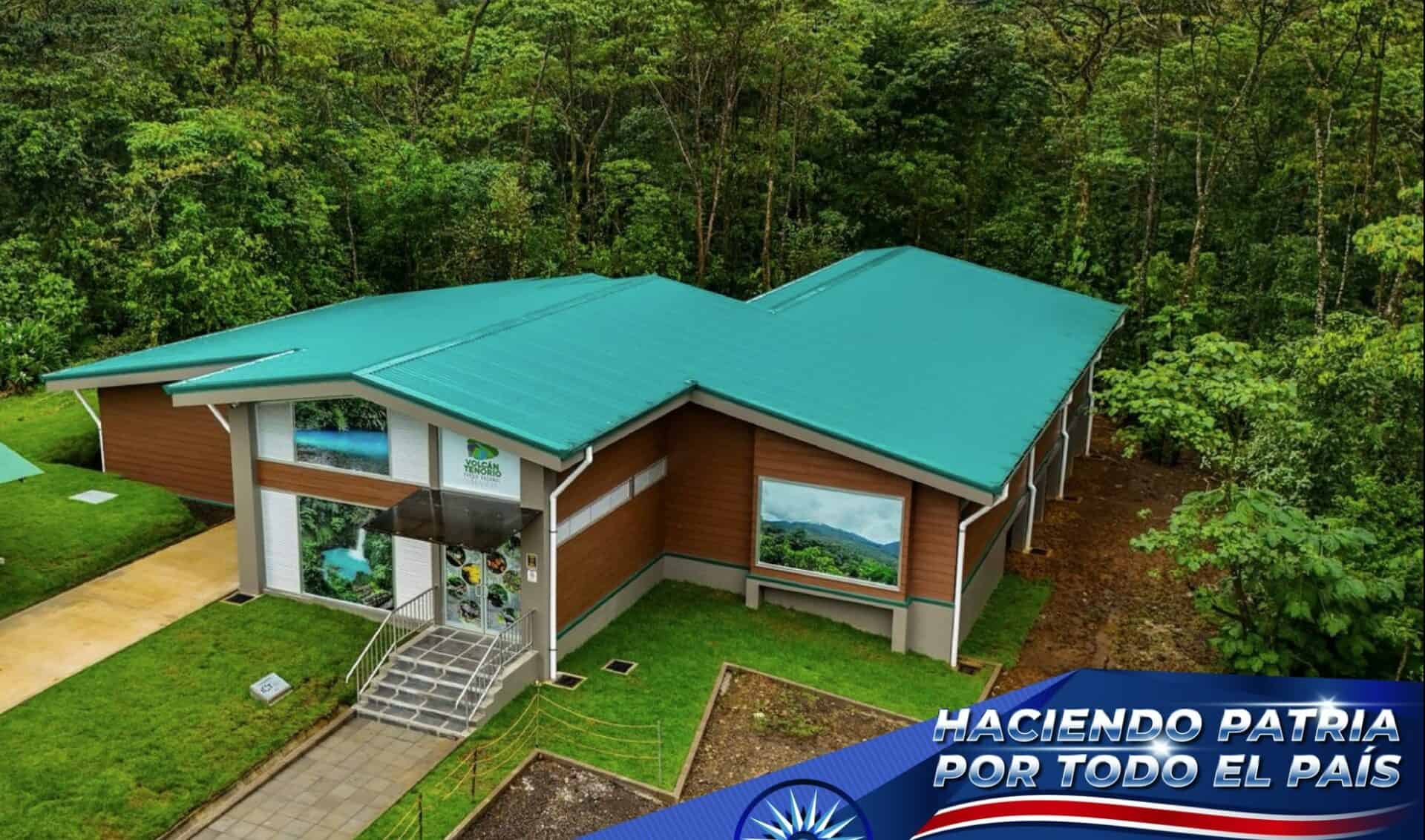 New visitor center opens at Costa Rica's Tenorio Volcano National Park