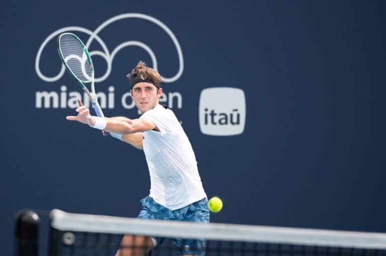 Argentina's Tomás Etcheverry Prepares for Australian Open Challenge