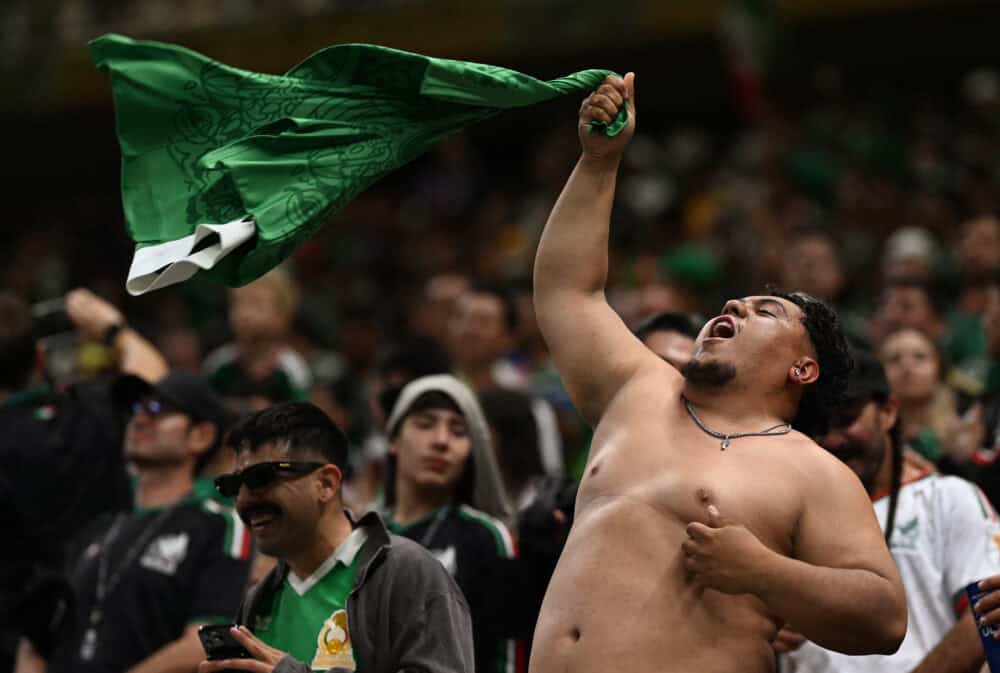 Mexico Clinches Group Control After Tense Win Over South Korea